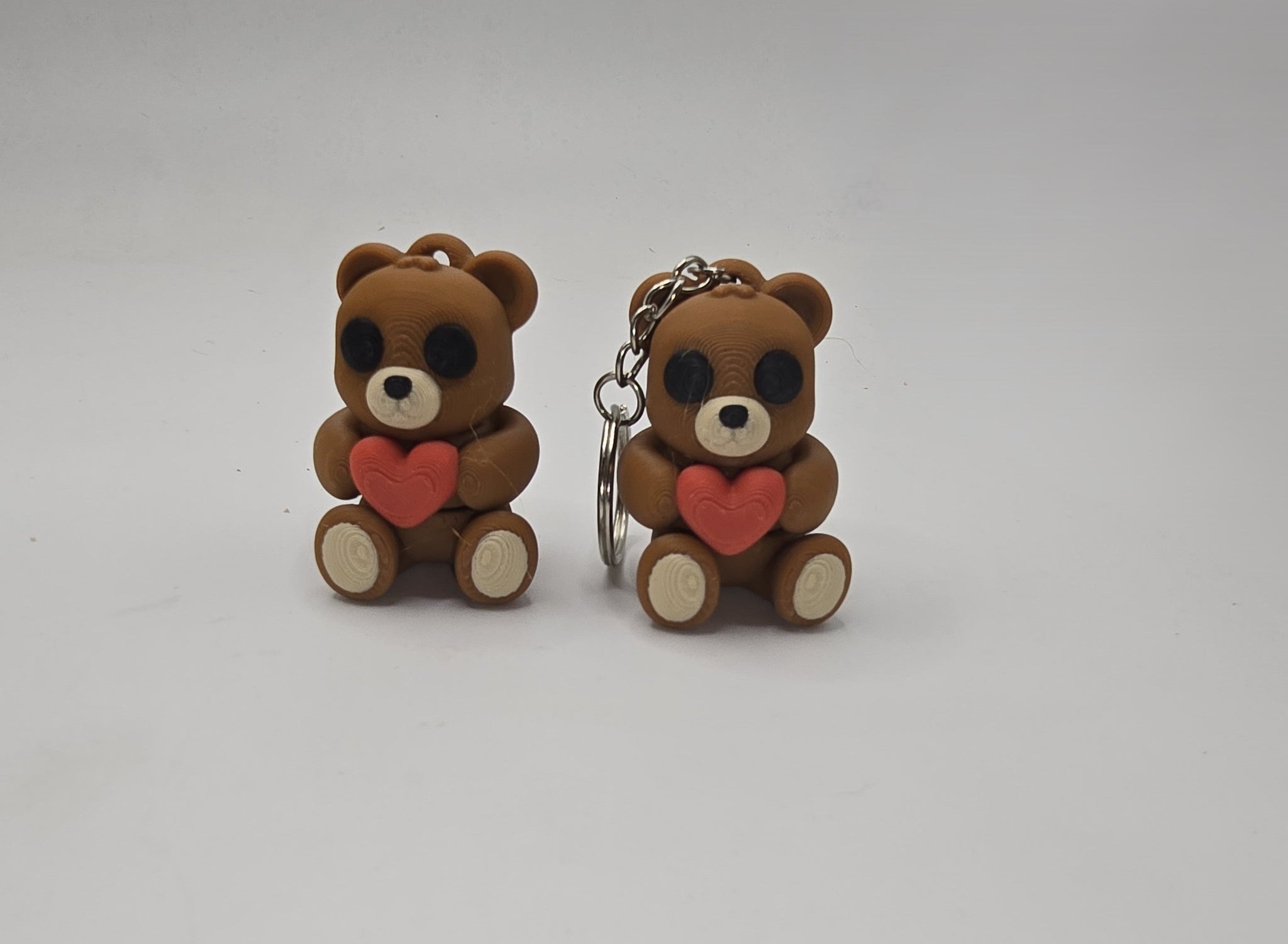 Valentines Teddy Bear Keyrings – No Hands 3d